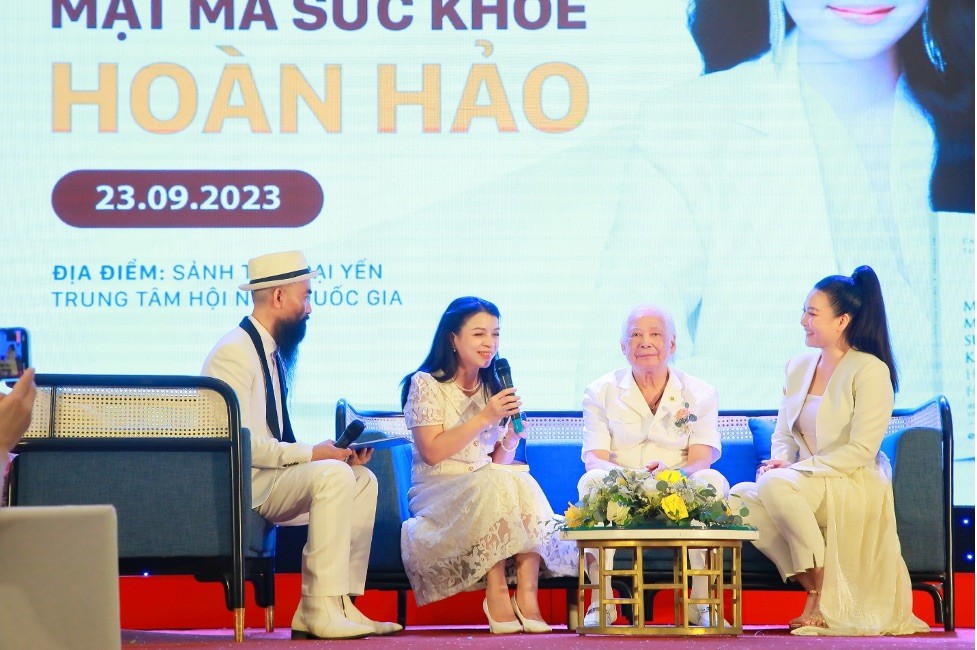 Ra mắt sách “Mật mã sức khỏe hoàn hảo - Hệ bạch huyết khởi nguồn sự sống”