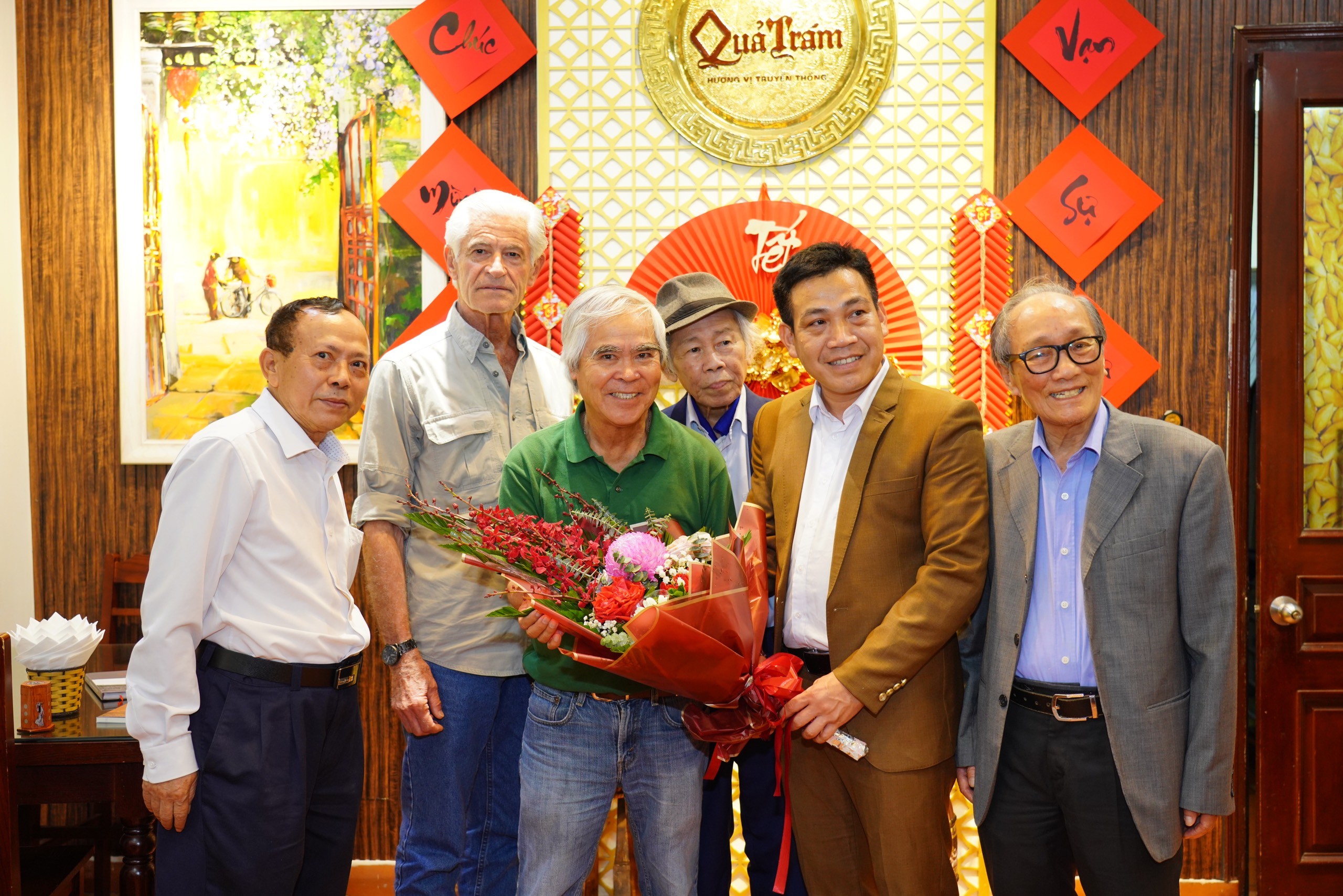 Cuộc hội ngộ đầm ấm với nghệ sĩ Nick Út